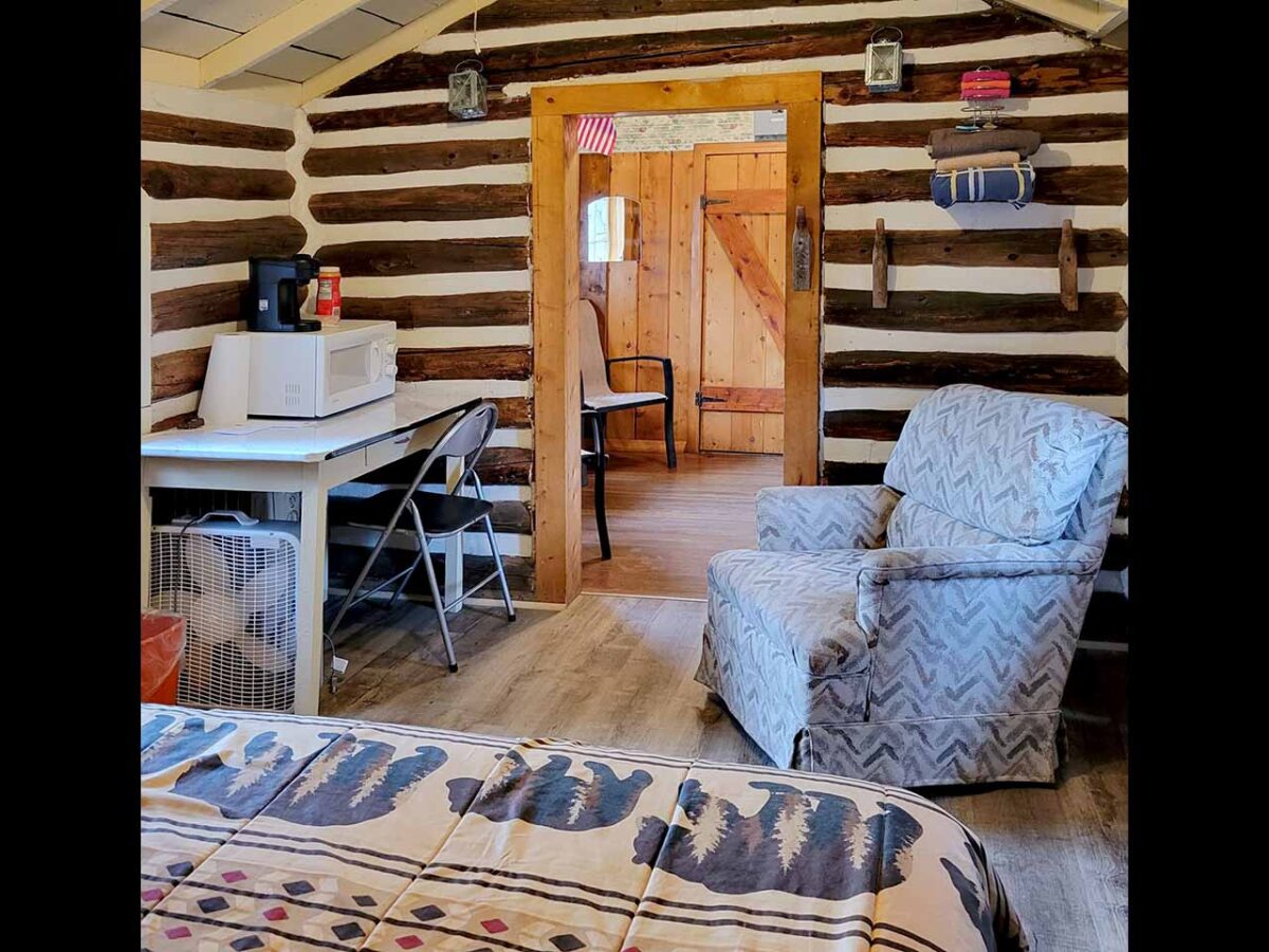 Rustic Camper Cabin - Chinook Lodge, Cabins & RV Park