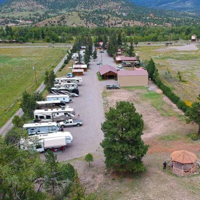 Cabins - Chinook Lodge, Cabins & RV Park